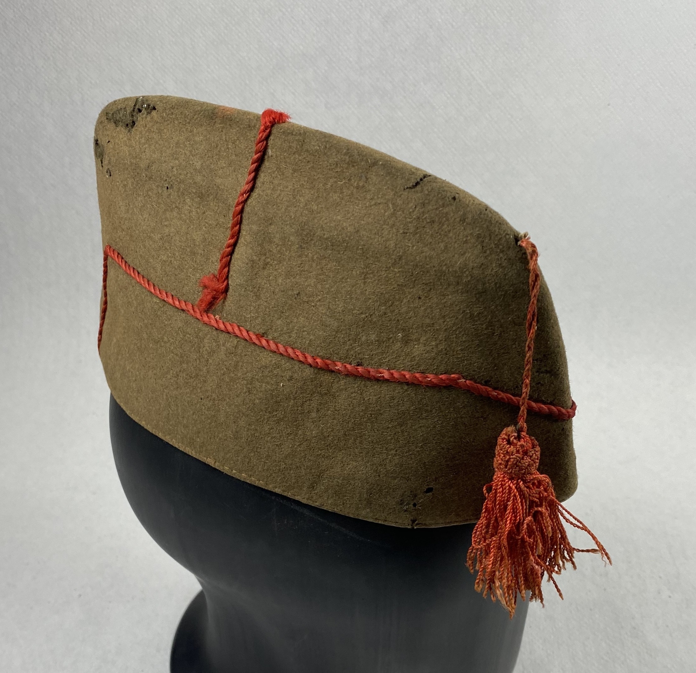 GORRO ISABELINO MODELO 1926